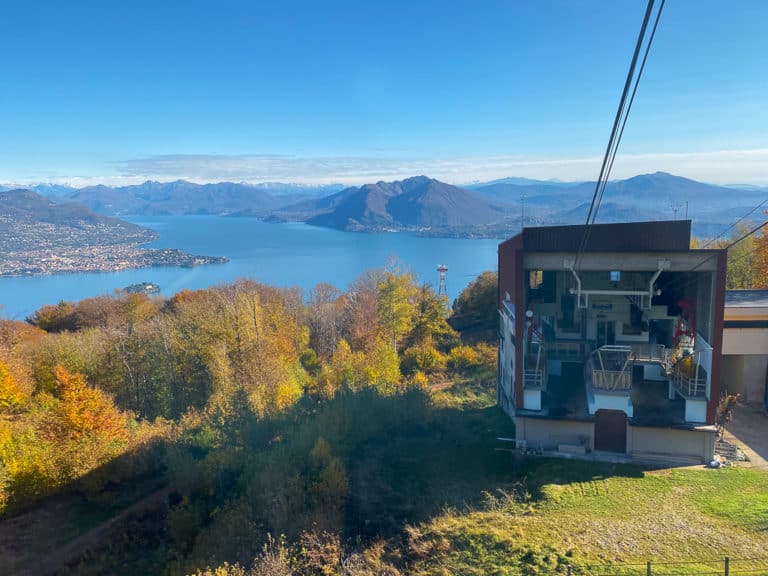 Visiter le Mont Mottarone (Stresa) : Vue sur les 7 lacs, accès voiture ...